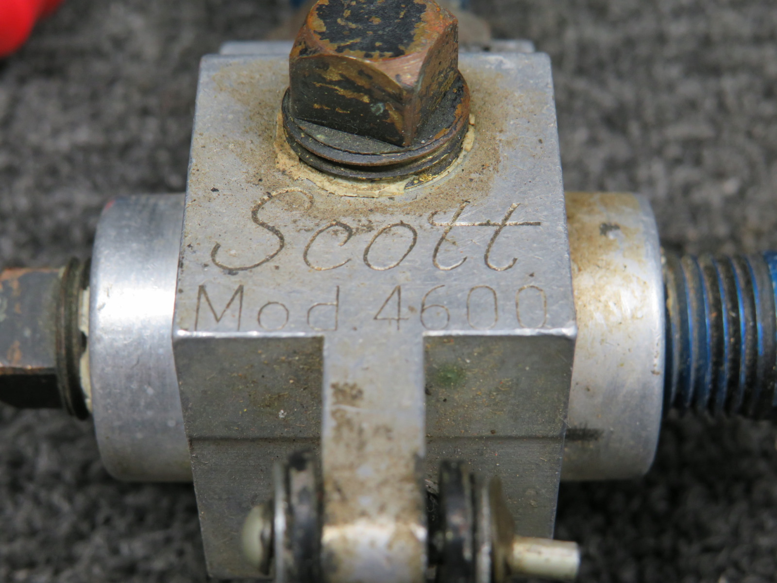 4600 Scott Valve Assembly For Sale