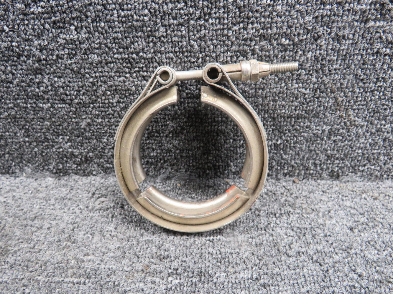 18276-200 Eaton Aerospace Clamp (Nut Torque Spec: 80-90 In./Lbs.)