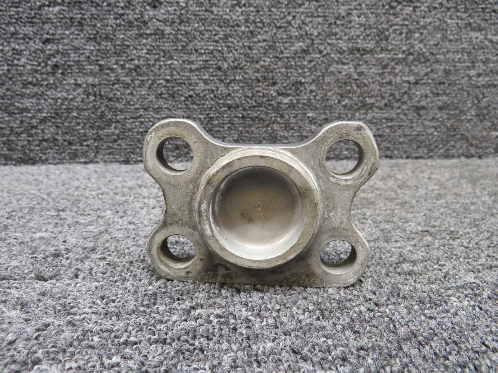 LM-827-2 Lord Engine Mount Unit