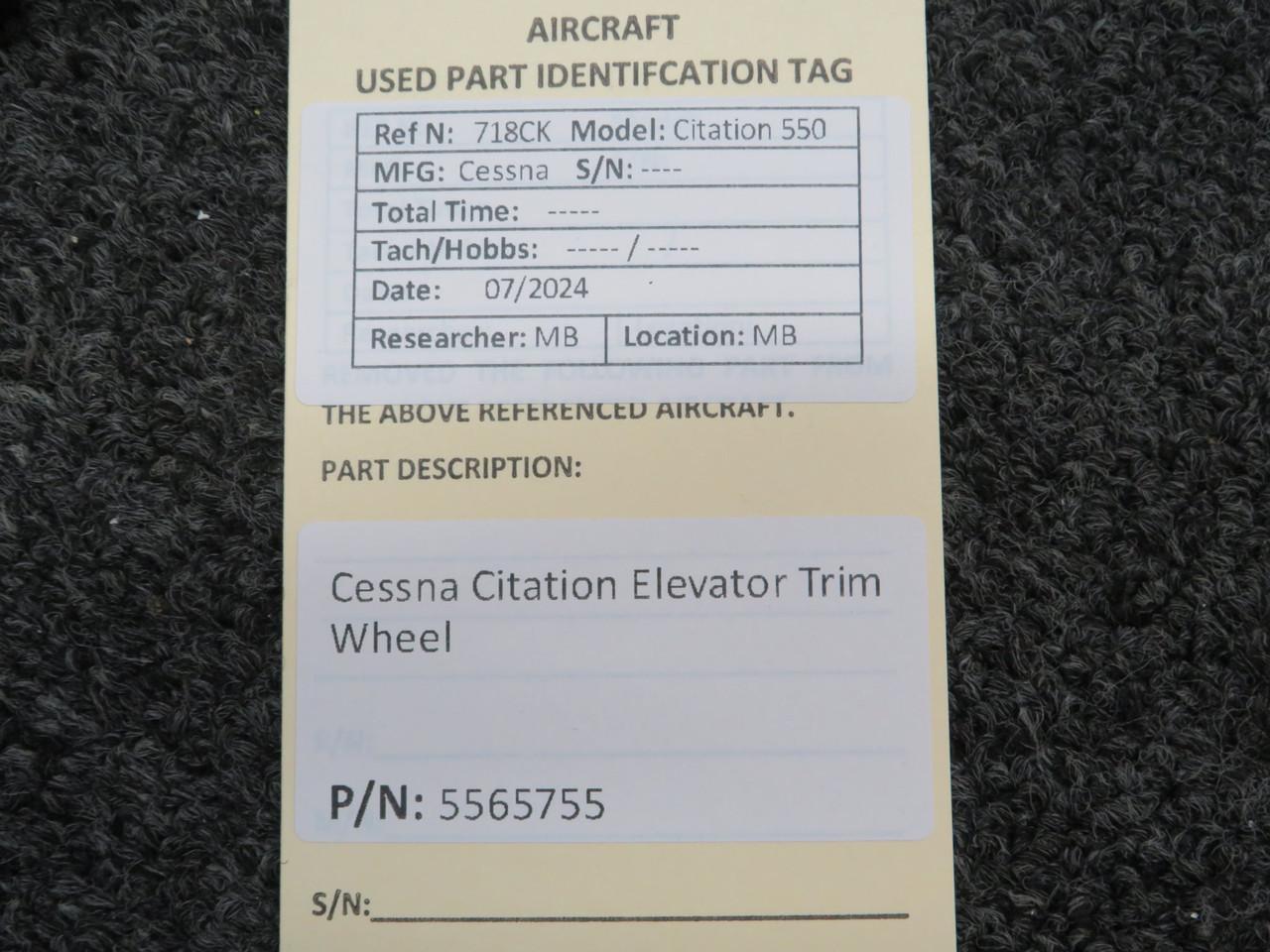 5565755 Cessna Elevator Trim Wheel