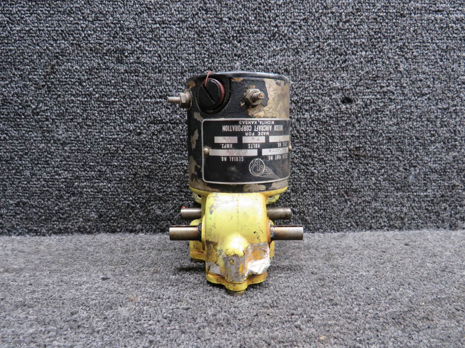 99-524025 Beechcraft Flap Motor and Gear Box Assembly Voltage 24