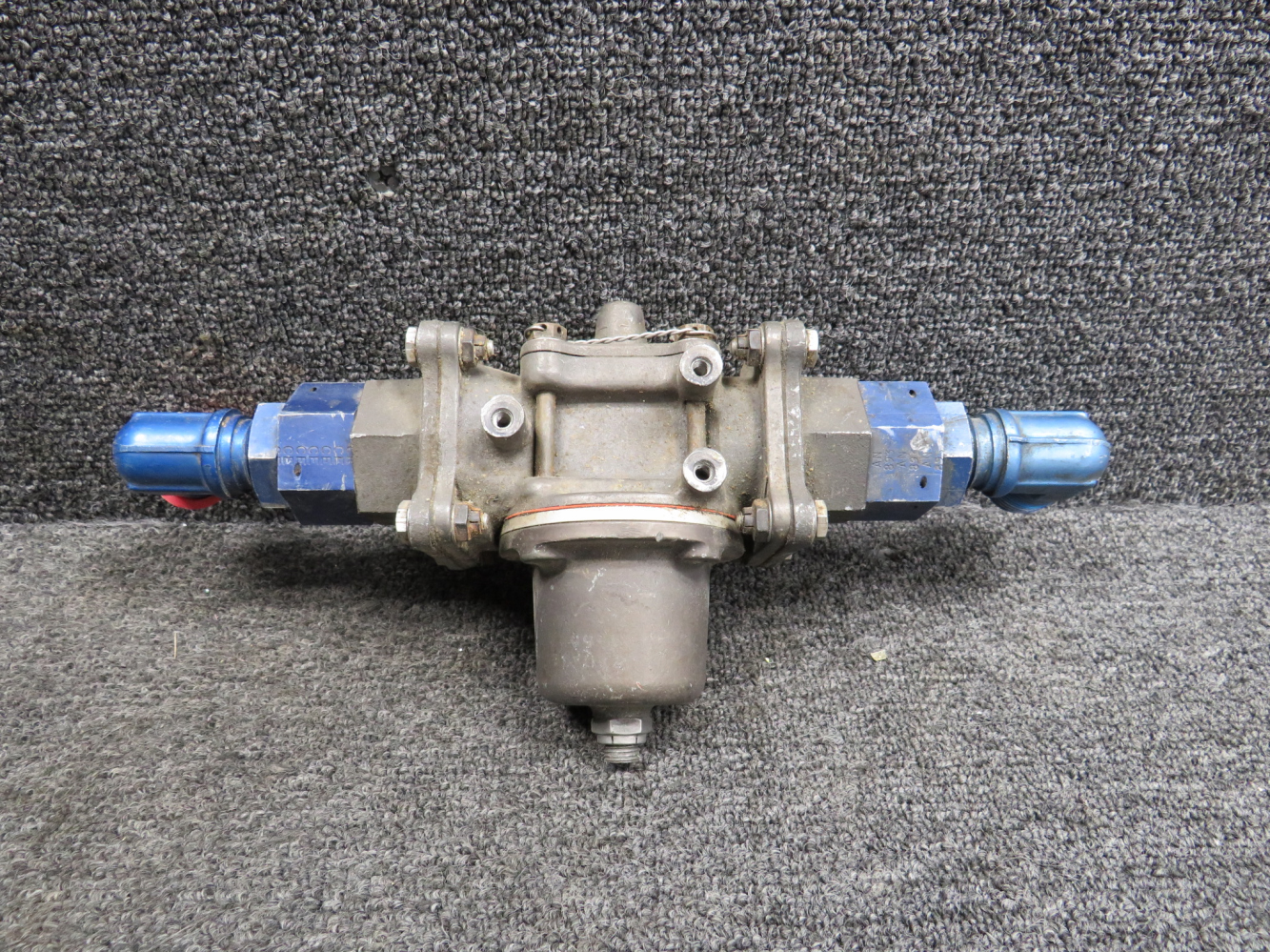 38E59-4A Bendix Regulator and Relief Vale For Sale