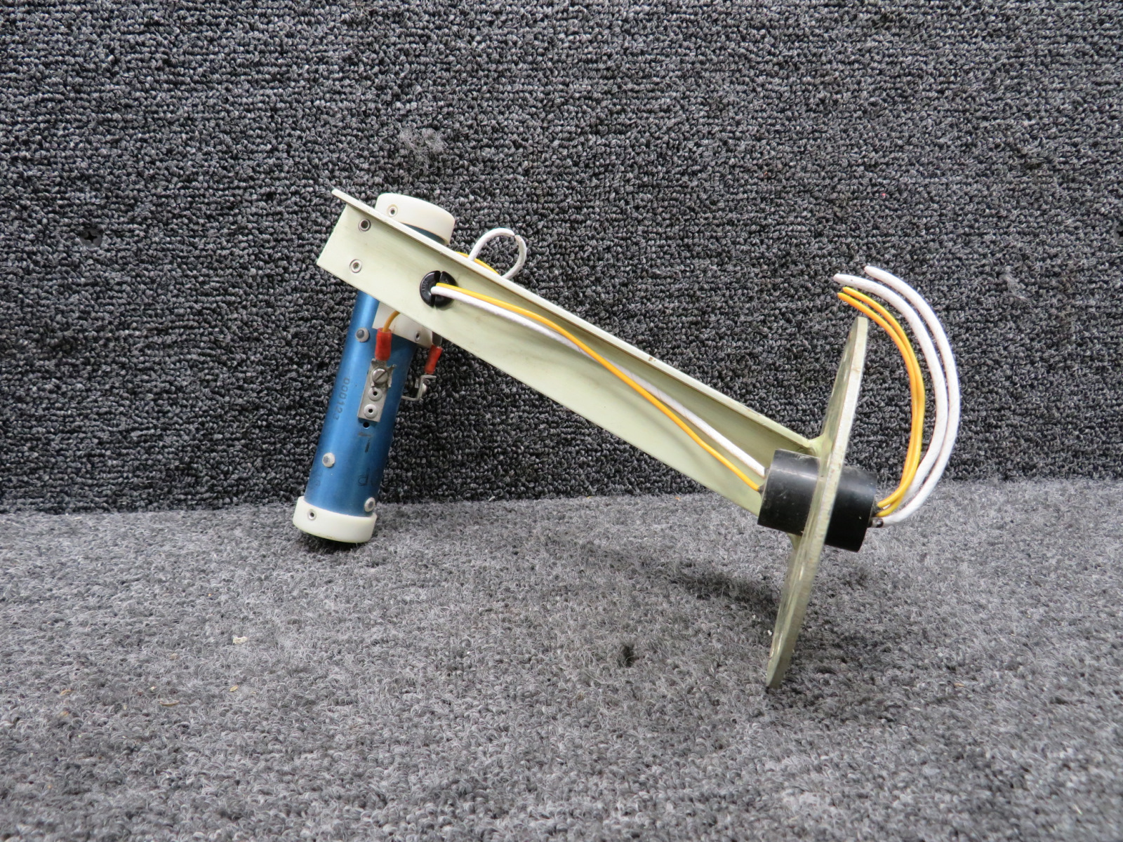 9910082-11 CAS Fuel Probe Comes with Mount