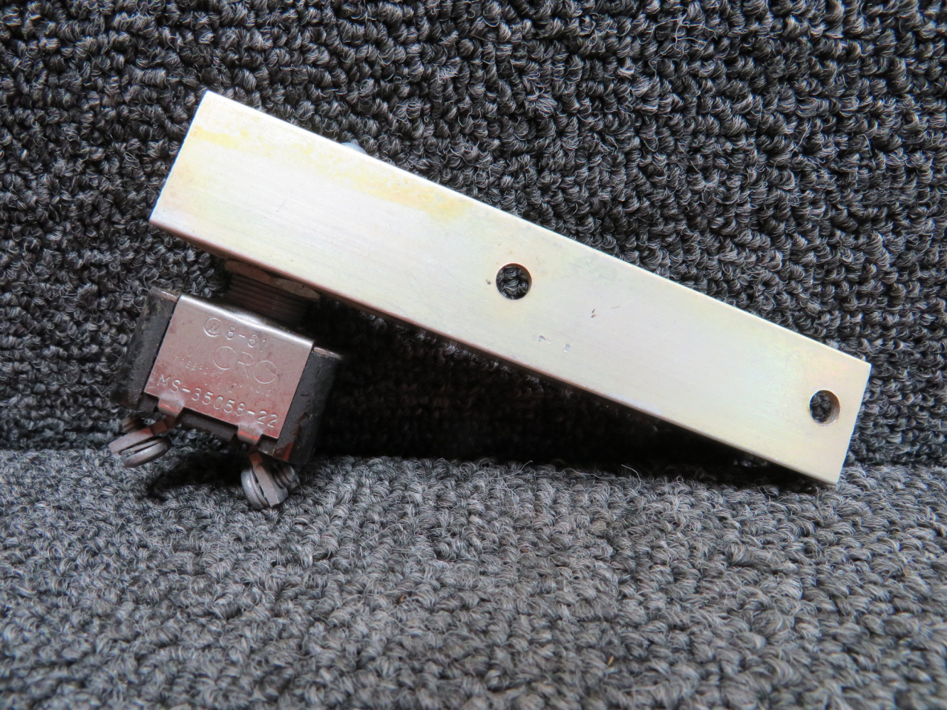 AC12562 Dunlop Valve Assembly For Sale