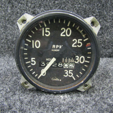 Cessna Mechanical Recording Tachometer Indicator (Hours: 3928.02) (CORE)