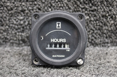 102149 Datcon 773-IB Hour Meter Indicator 5,40 Voltage has 363.8 Hours
