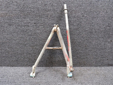 95-824018, 95-824020-3 Beech 95 Nose Gear Retract Drag Brace and ...