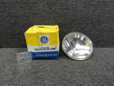 4553 General Electric Sealed Beam Lamp New Old Stock 28 Volts and 250 Watts