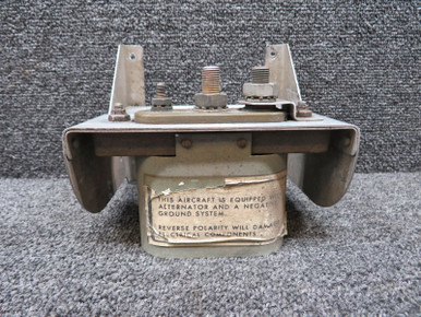 AN2552-3A, 0713036-2 Cessna 182Q Ground Service Plug Receptacle and Bracket