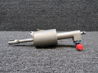 0541138-20 Cessna 172B Master Brake Cylinder Assembly (Worn and ...