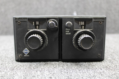 MK12A Narco Navigation-Communication Radio (14 Volts) (Range: 18-26)