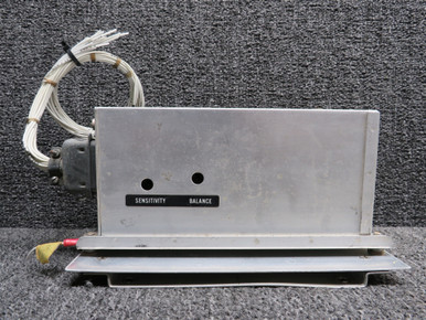 UGR-2 Narco UHF Glideslope Receiver has Mounting Tray (Wear) For Sale
