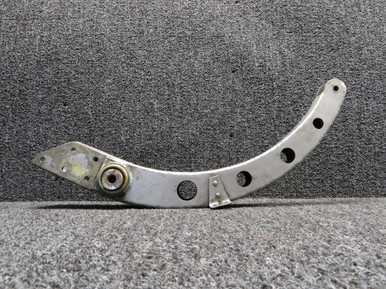 2351038-40 Learjet 25B Engine Yoke