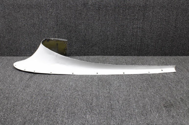 16574-001 Piper PA23-250 Wing Root Fairing Upper RH (White, Minor ...