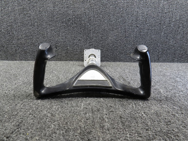 1560001-10 Cessna 210G Flight Control Wheel Assembly RH (Cracked Wheel ...