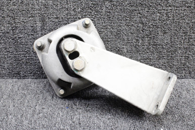 D64-7126-27-20 Diamond DA42-NG Austro E4B Aft RH Engine Shock Mount ...