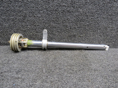 0760102-2 Cessna 182M RH Control Column Assembly with Retainer (L: 16 ...