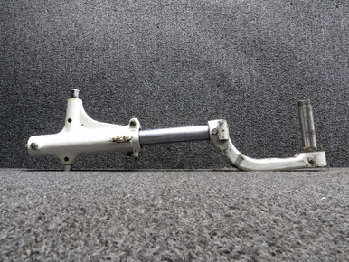 39484-009 Piper 34-220T Main Gear Assembly RH (Less Torque Links) For Sale