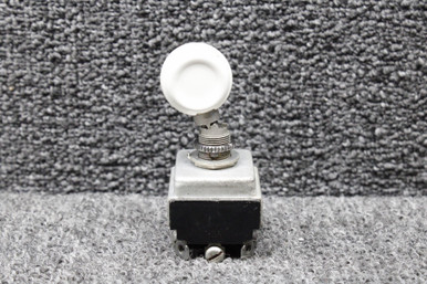 MS25127-E3 (Alt PN: 8859K44) Cessna T210L Landing Gear Toggle Switch