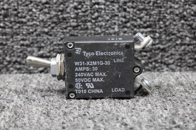 W31-X2M1G-30 Tyco Toggle Breaker Switch (Volts: 50, 240, Amps: 30)