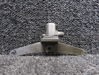 6222M35 (Atl: 45AS86803-1) Endevco Accelerometer with Bracket For Sale