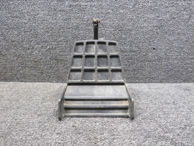 0413578-1 Cessna 152 Rudder Pedal Assembly w Arm and Link LH (Rusted ...