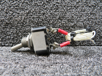 MS35058-30 (Alt: 8811K17) Cutler-Hammer Momentary Toggle Switch Unit For Sale