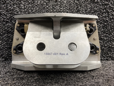 16940-001, 16947-001 Cirrus SR22T Upper Gear Attach Plate with Strut End