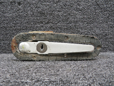19859-000, 18068-005 Piper PA-23-250 Cabin Door Handle Assembly