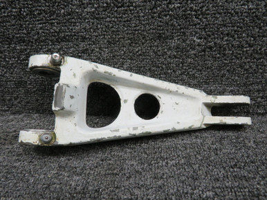 35-815194 Beechcraft A36 Lower Torque Link