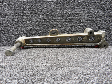 50-810039 Beechcraft Upper Drag Brace Arm, Rusted Unit