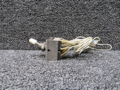 A3-204-05 (Alt: M8805-93-026) Control Switch Toggle Switch For Sale