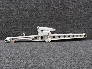 50-810039-8 Beechcraft King Air C90 Upper Drag Brace Arm Assembly Right ...