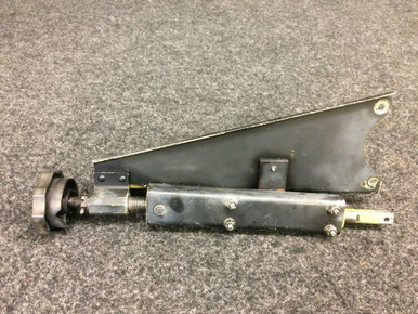 47483-507 / 47485-3 Rockwell 112TC Rudder Trim Control Assy W/ Bracket