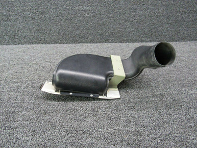 0513580-2 Cessna 172R Defrost Nozzle Assembly RH (DA)