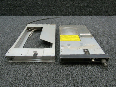 066-1088-00 Bendix King KN64 DME Unit W/ Tray (Volts: 14/28)
