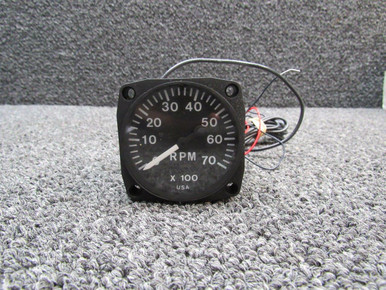 19-500-204 (USE: TU-5077) UMA Tachometer (NEW OLD STOCK)