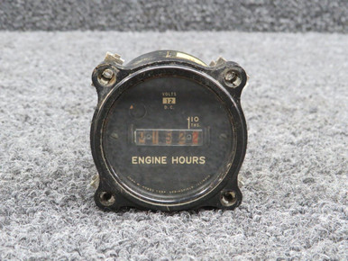 Hobbs Engine Hour Meter Indicator (Volts: 12, Vintage)