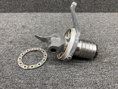 A005-15 Robinson R22 Main Rotor Blade Spindle Assembly