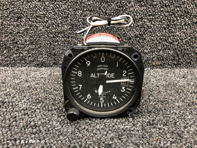 5934-3 (Code: A.67) United Instruments Altimeter Indicator- Lighted: 28V