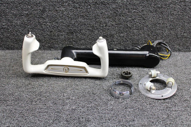 58-524037-601 Beech 95-C55 Single Control Wheel with Lamp and Switches