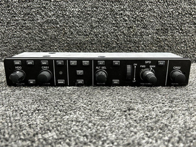 011-04337-00 Garmin GMC711 Panel Mode Controller Unit - 14,28 Volts