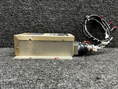 3E2Y8-1215-20 Astronics AC In-Seat Power Supply Unit has Mods (28 VDC ...