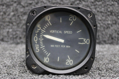 7030-C34 (Alt PN: C661080-0102) United Instruments Vertical Speed Indicator