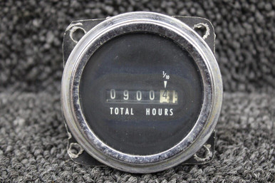 3-9330 Stewart Warner Hobbs Meter Indicator (Hours: 900.4, Volts: 4-40)