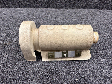 1210112-29, 0711829-6 Cessna R182 RH Fresh Air Valve Assembly with Bracket