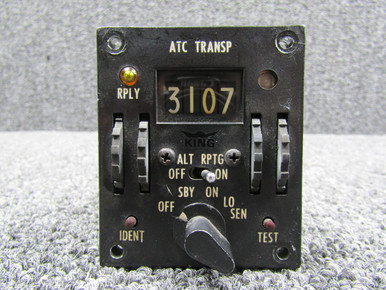 071-1043-00 King Radio KFS-570A Discolored Face ATC Transponder Control
