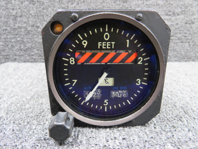WL-1107AM-MS-1 Smiths Modified Type 3B Servo Altimeter Has 26 Volts