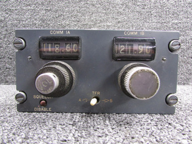 2488600-61 Gates Learjet VHF Comm Control Unit