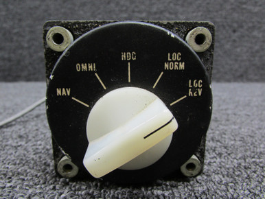 1C388 Edo-Aire Mitchell Radio Coupler (No Connector) (Worn Case and Face)